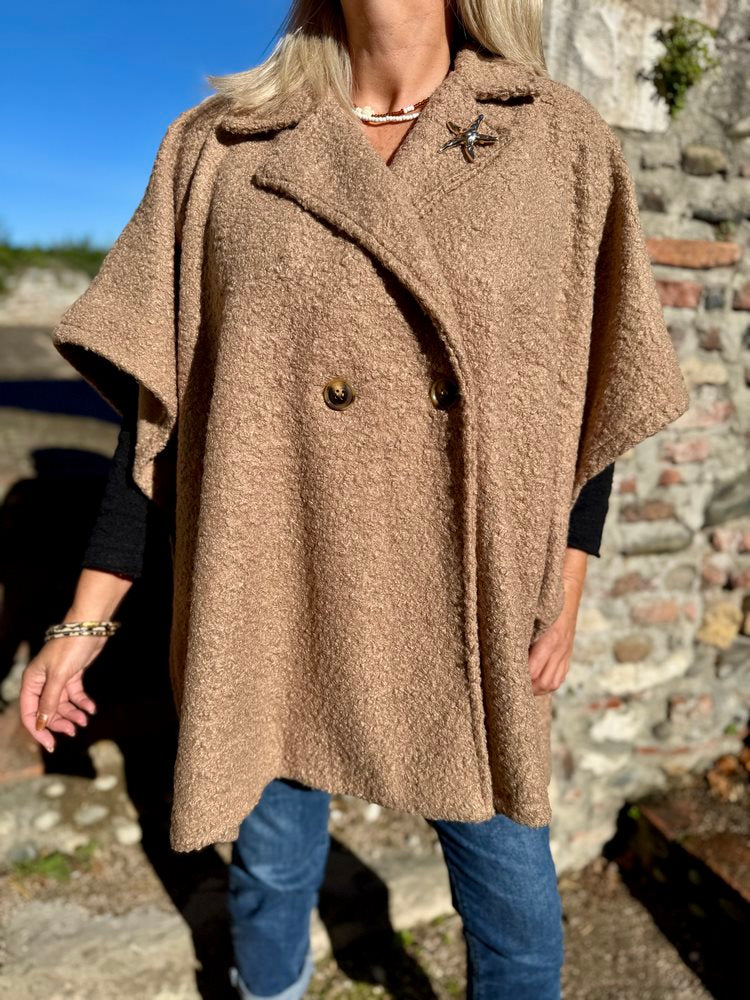 Cape méga loose Carla camel - Boutique Route du Sud